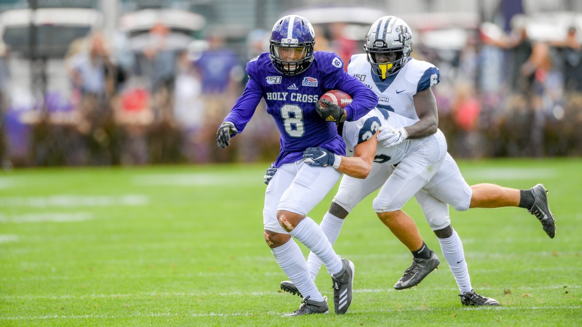 Holy Cross Football Off to 1-2 Start to 2019 Campaign – The Spire