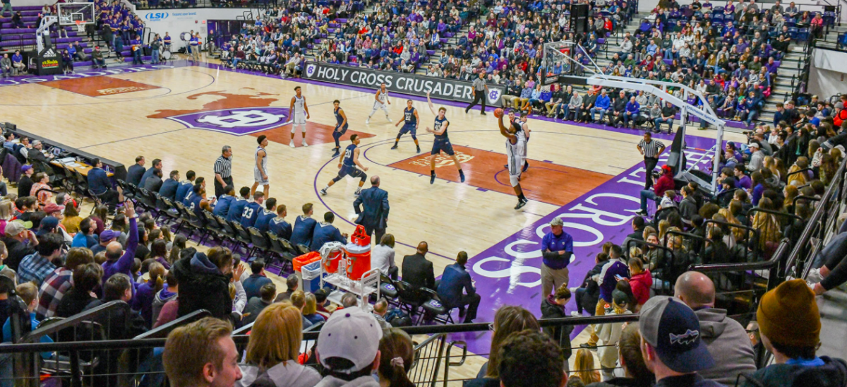 HC Men’s Basketball Preview – The Spire