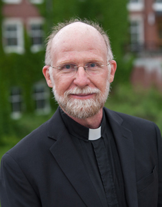 Father Stempsey Speaks at Theology by the Slice – The Spire