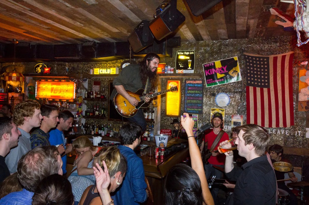 The Superiority of Small Artists and Intimate Venues – The Spire